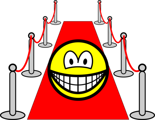 Rode loper smile : Smilies @ emofaces.com